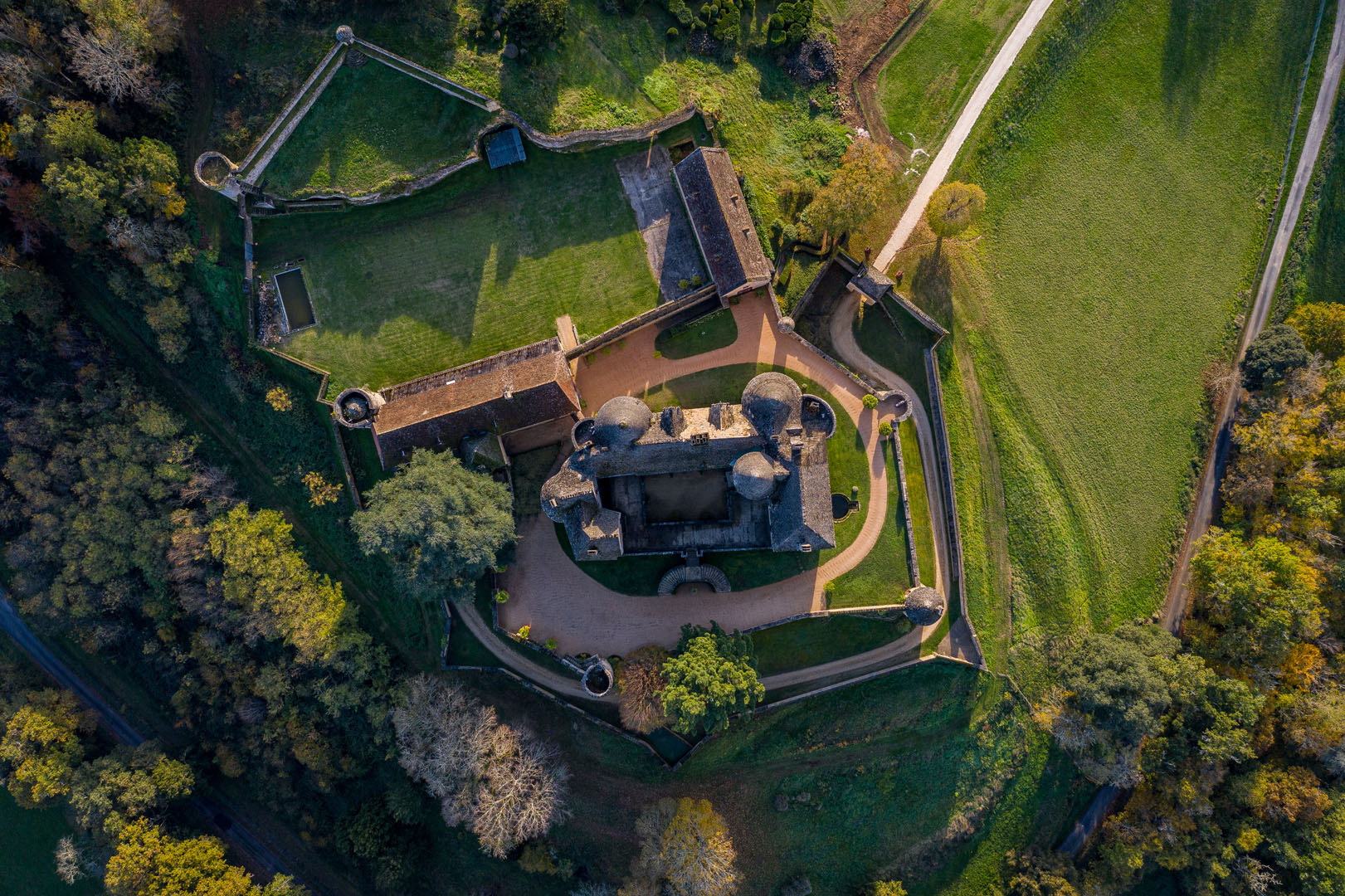 Château de Fénelon - ALIOKI™ - Agence de communication à Sarlat, Dordogne